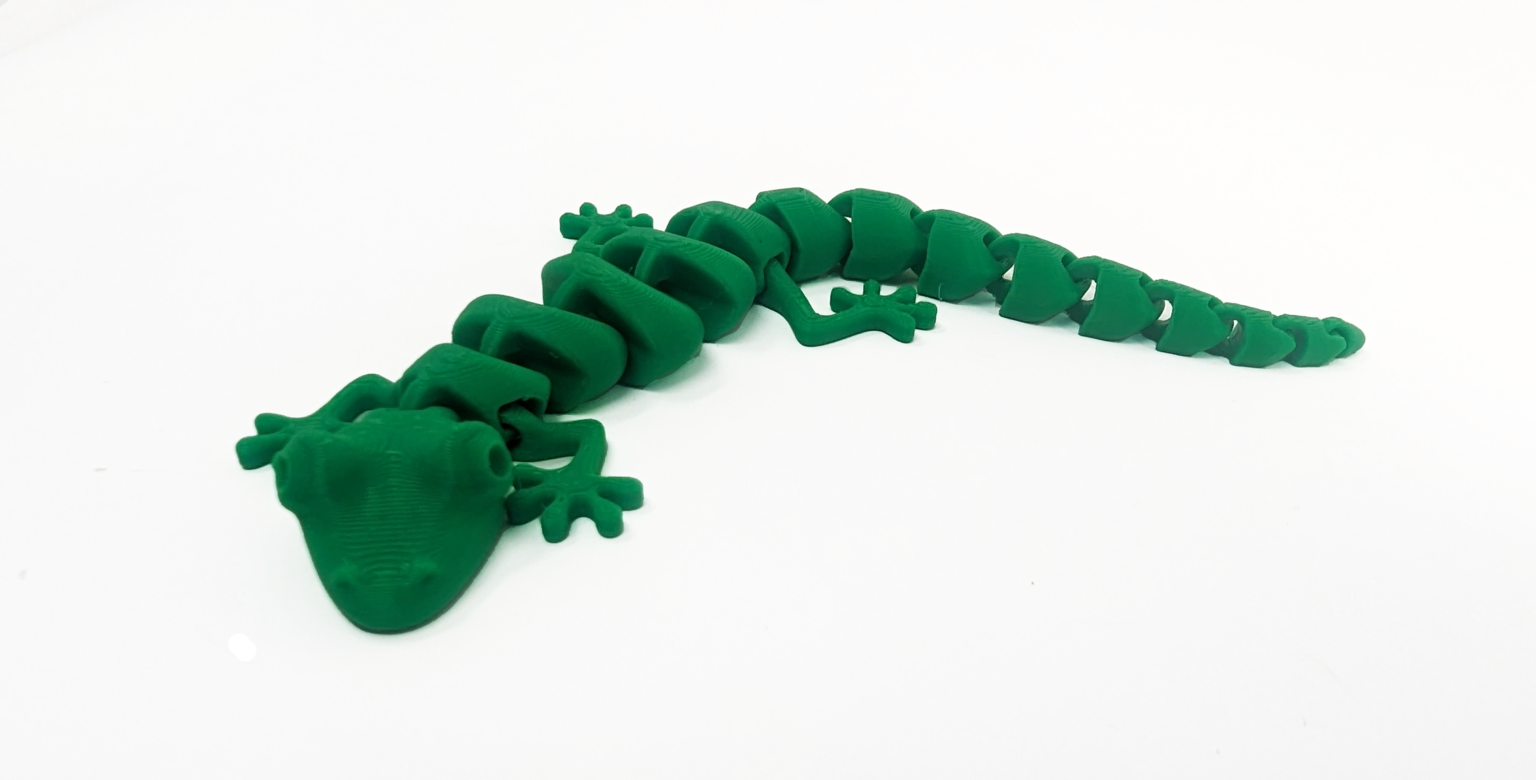 3D Printed Gecko Lizard Articulated Desk Toy